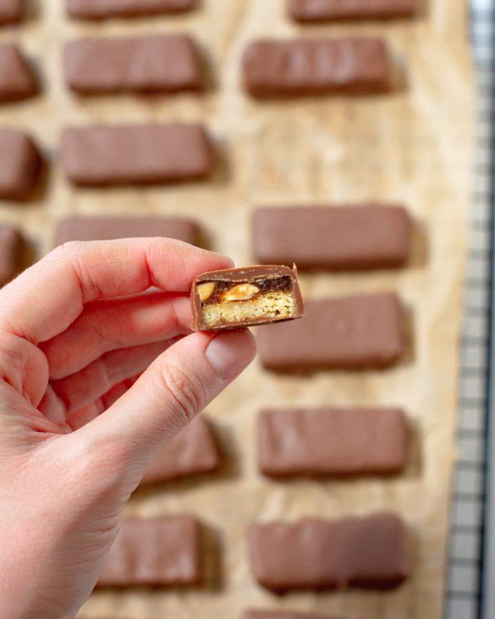 (Copycat) Snickers Bars | Baka Med Nina - Glutenfritt, Laktosfritt ...